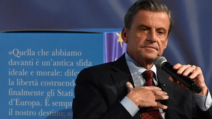 Crosetto e i “volenterosi”, ma la campagna elettorale di Calenda inizia ...