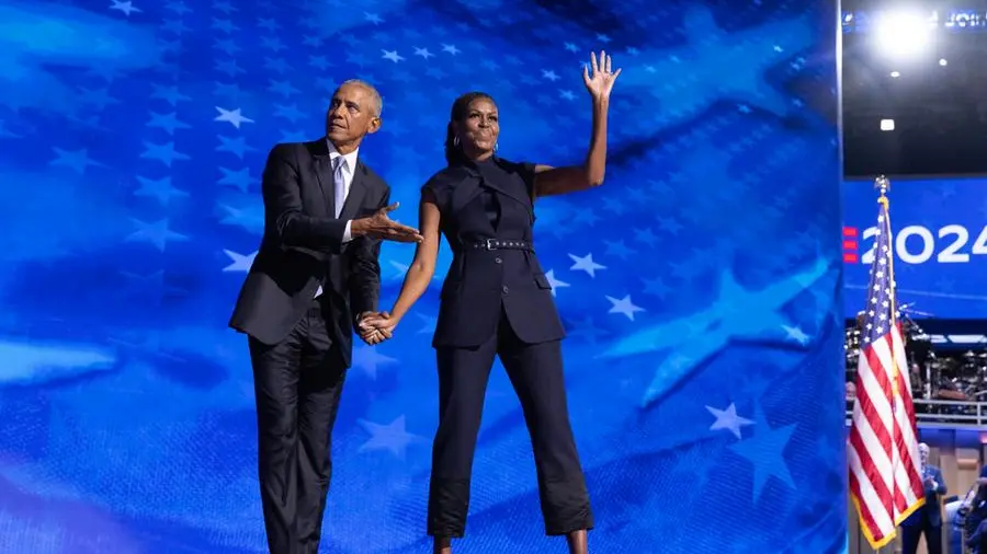Gli Obama conquistano la convention dem: il «ritorno della speranza ...