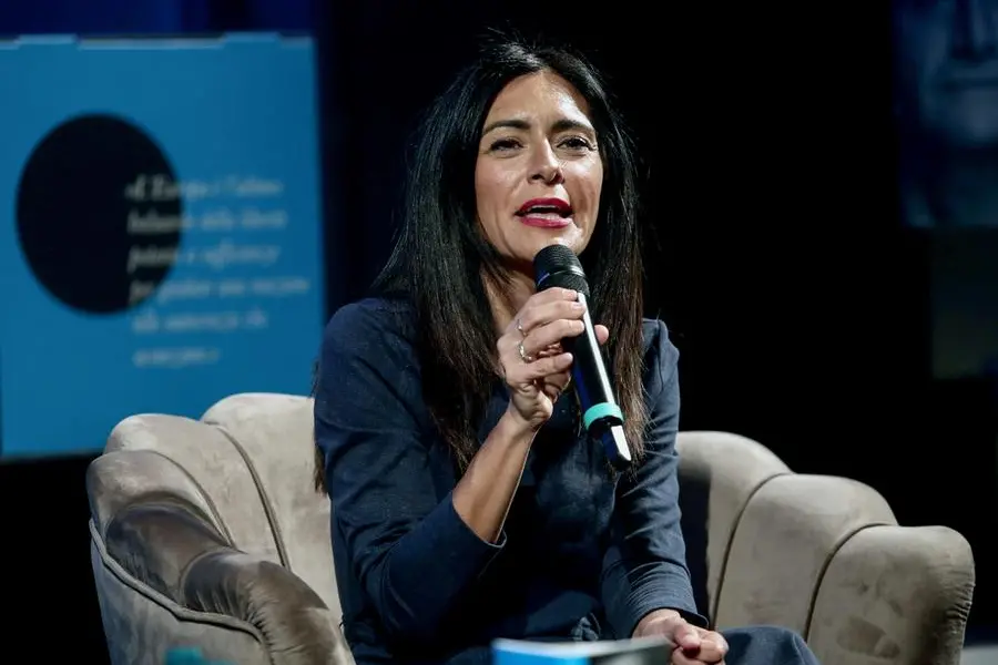 Pina Picierno lascia il Pd