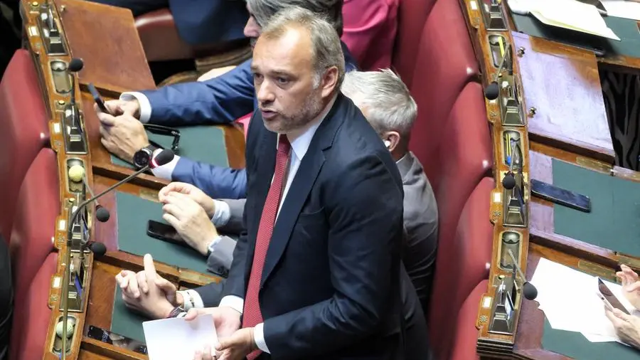 Matteo Richetti: «Né con Renzi né col Pd. Alle europee Azione correrà ...