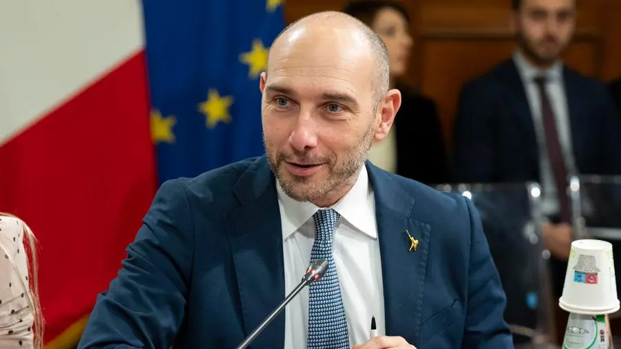 Lega contro Lega, il partito esplode sulla riforma e le nomine della Rai