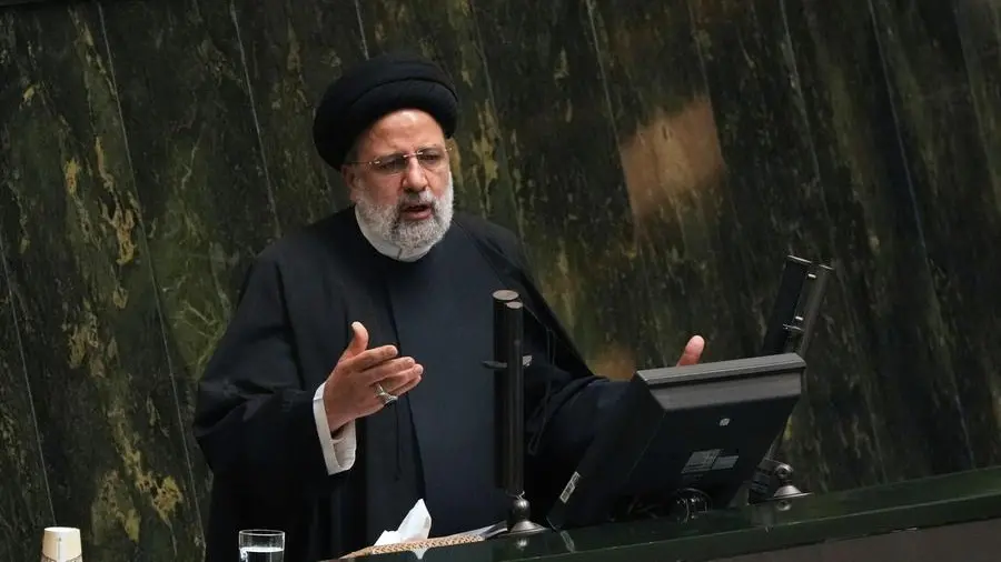 Teheran ha sequestrato una petroliera delle Isole Marshall nel golfo di ...