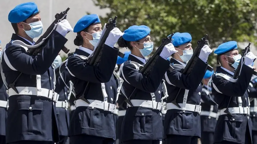 Il caso Donzelli-Delmastro, atti non divulgabili neanche dalla ...