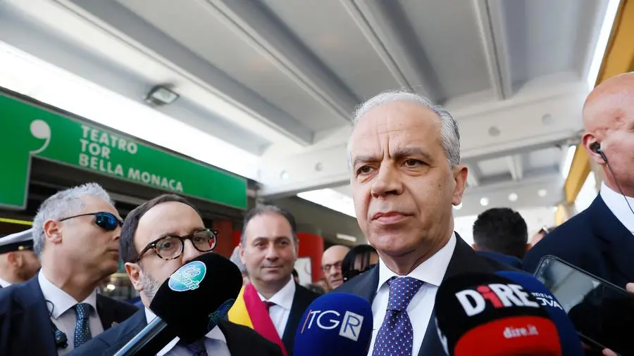 Intervista al ministro Matteo Piantedosi: «Abbiamo convinto l’Ue. I migranti vanno fermati»