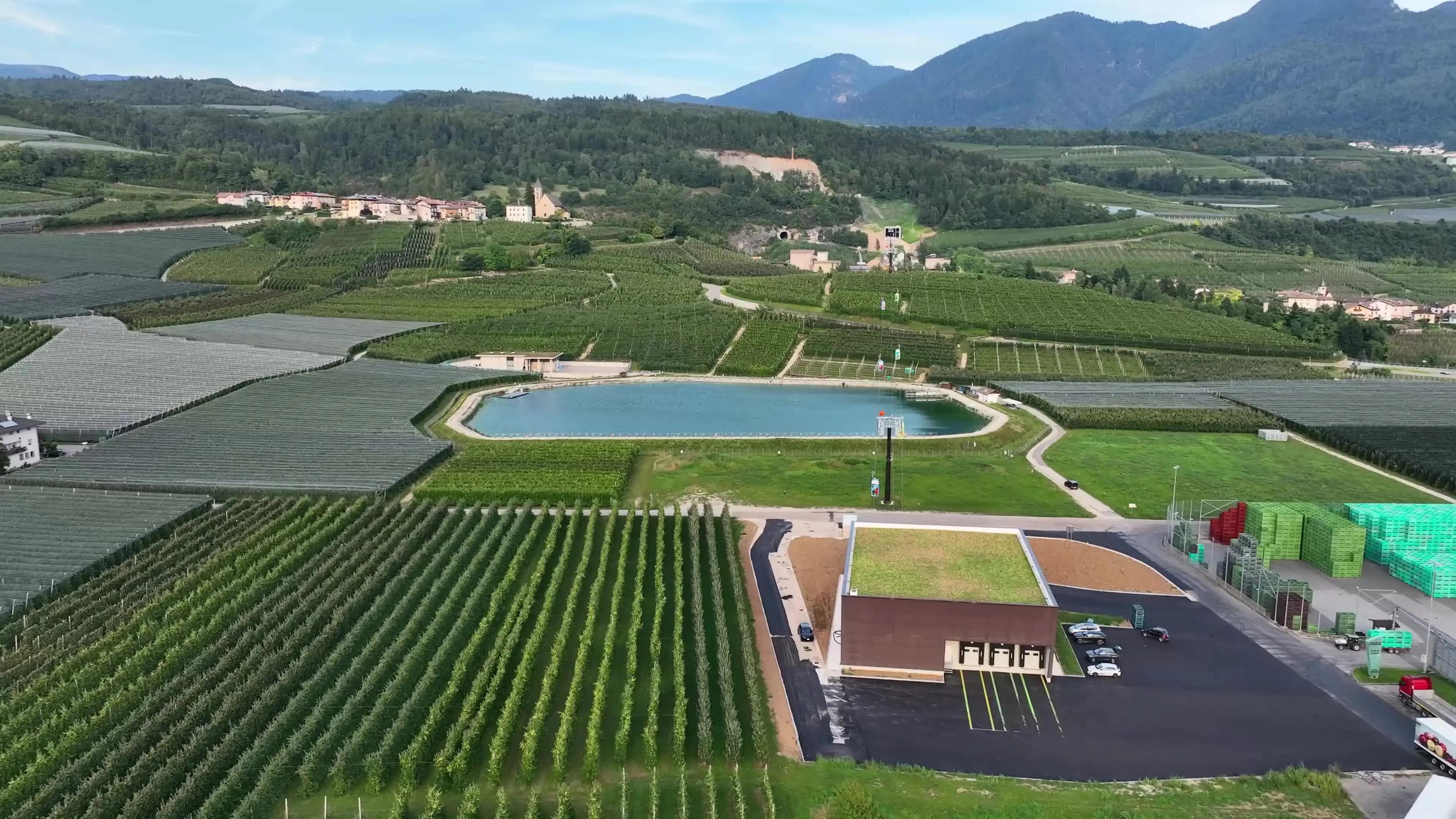 In Trentino la funivia delle mele