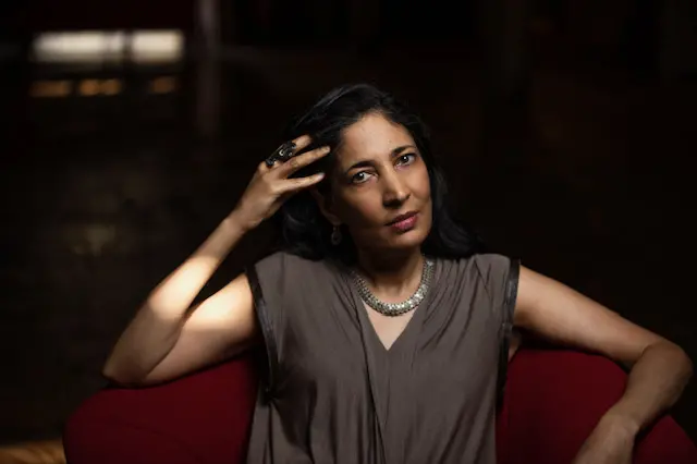 La scrittrice Kiran Desai: «Volevo scrivere della solitudine, nel mondo ...