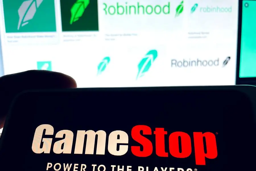 La strana storia di GameStop che vuole comprare eBay