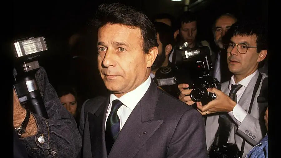 La storia di Flavio Carboni dalla Sardegna a Roberto Calvi
