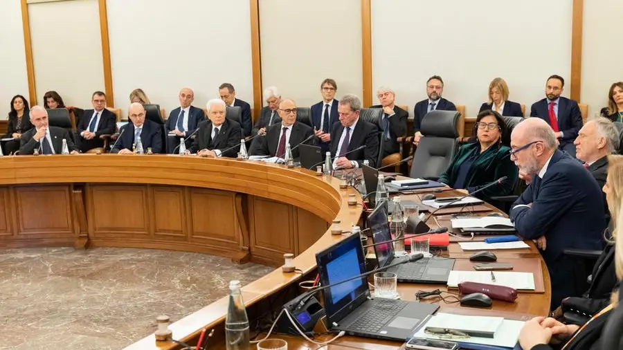 Caso Meloni-Pinelli: la crisi con il Colle non è affatto chiusa