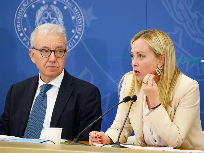 Caputi spiato e la villa accatastata come villino: errori, imbarazzi e ...