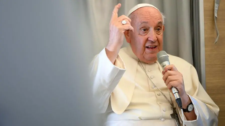 Ai grandi di Cop28 il papa ecologista chiede una scelta radicale