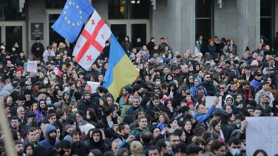 Il governo georgiano ritira la legge sugli «agenti stranieri»